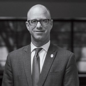 Sitting Down with Jim Rollston - Steven Kent Mirassou